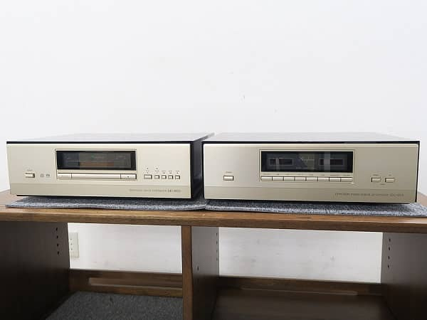 Accuphase DP-900 + DC-901 Precission SACD Super Audio CD | Deal Home Audio